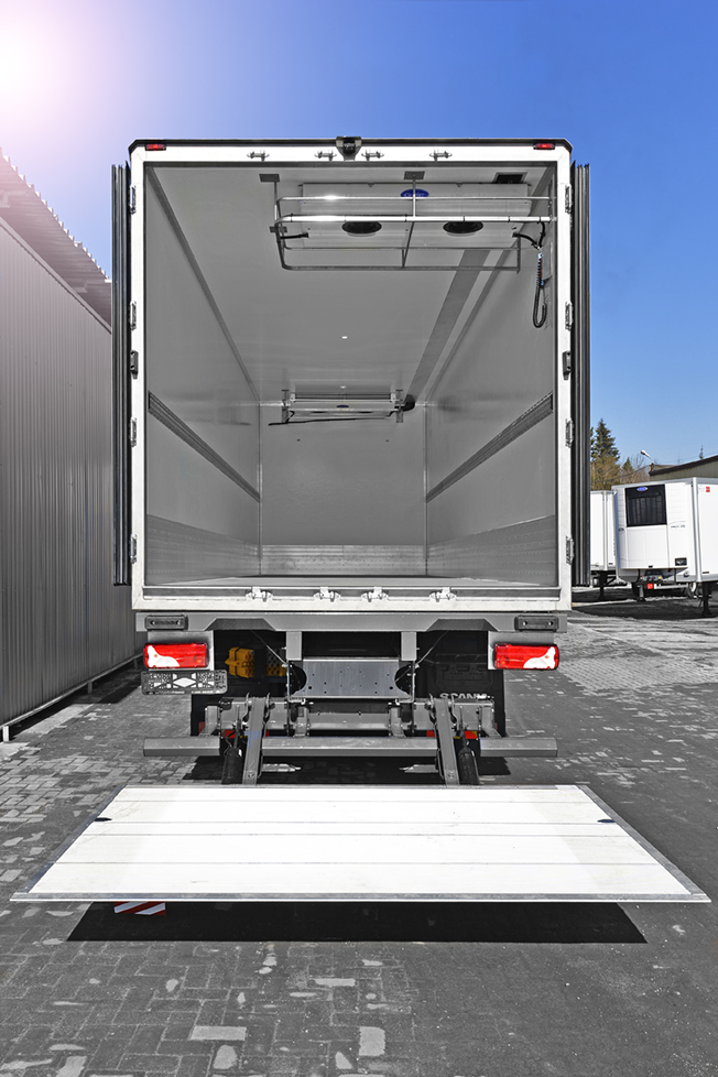 ZEPRO Z 15/20 | Tail Lifts | Hiab