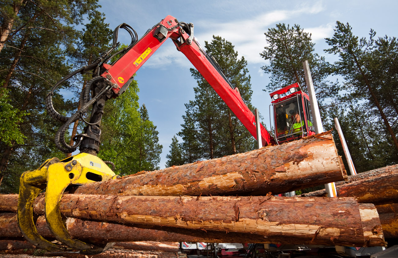 LOGLIFT 96S | Forestry Crane | Hiab | Hiab