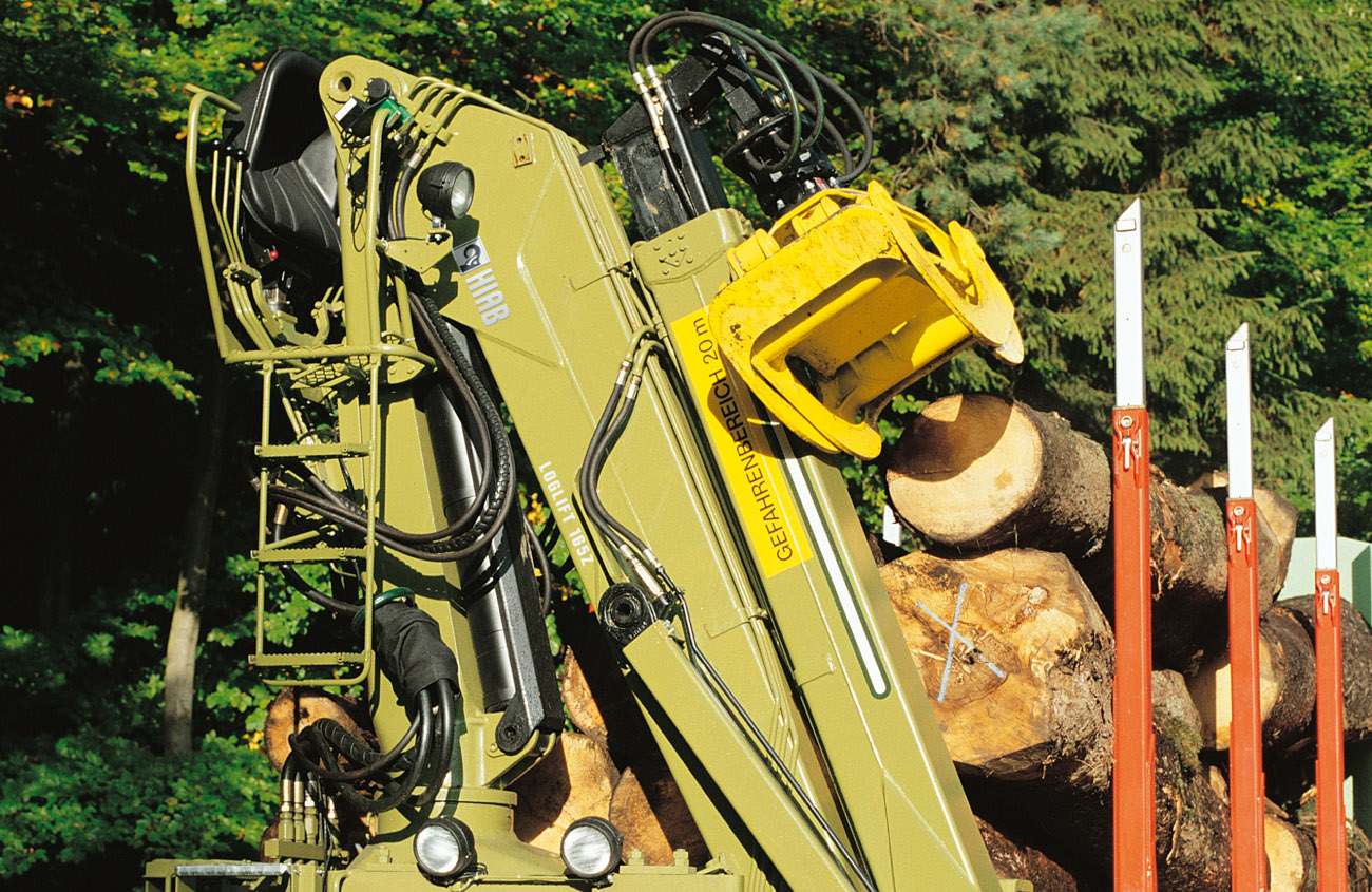 LOGLIFT 165Z | Forestry Cranes | Hiab