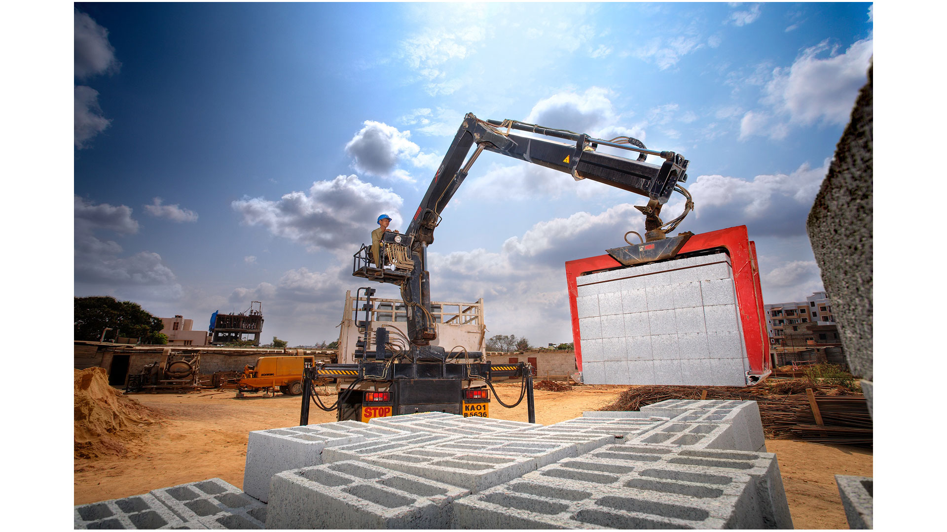 BRICK STACK GRAPPLE KM 332 | Accessories | Hiab