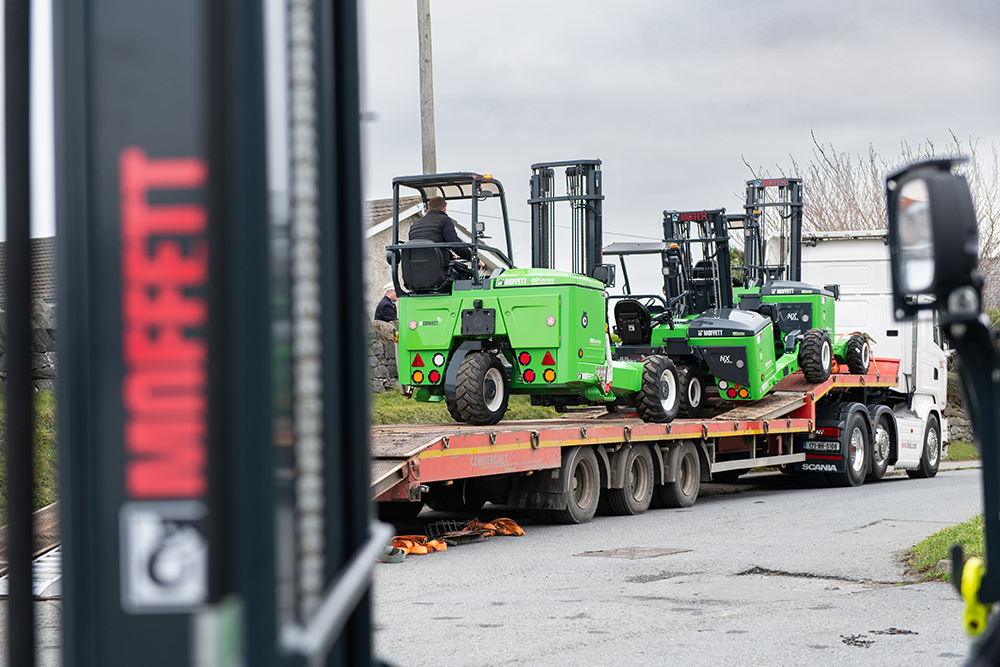 MOFFETT E5 NX | Moffett Forklift for Sale | Hiab