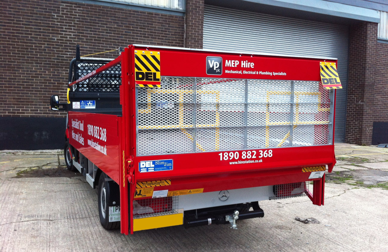 DEL DL500GRP | Tail Lifts | Hiab