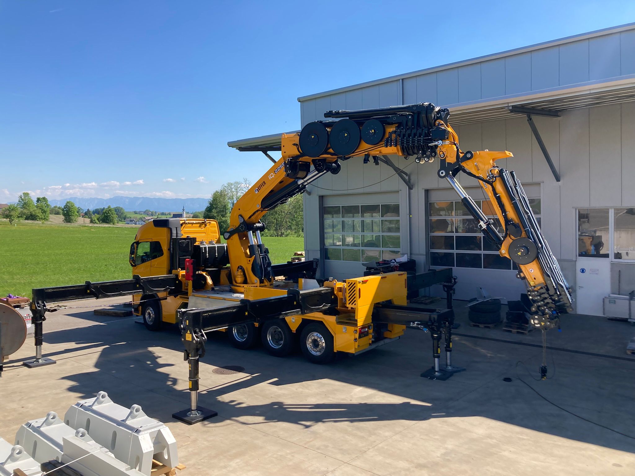 EFFER iQ.2255 HP | Loader Cranes | Hiab