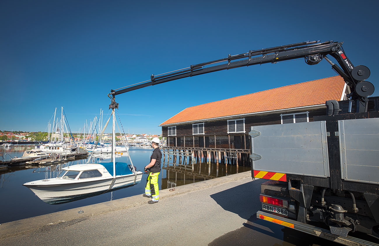HIAB | Loader Cranes | Hiab